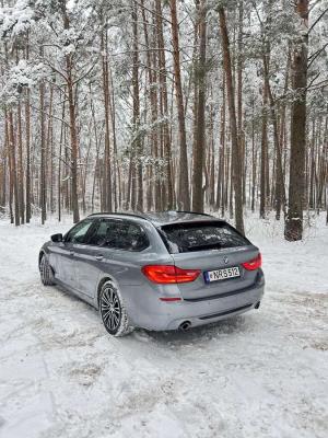Grey BMW 520 2018 in Varena, with an engine capacity of 2.00 L and mileage of 235 thousand km for 16500 €, photo 7 on AUTOMOTO.COM.LV