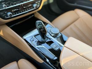 Pelēks BMW 520 2018 Rīga, ar dzinēja tilpumu 2.00 L un nobraukumu 189 tūkst. km par 21111 €, foto 18 vietnē AUTOMOTO.COM.LV