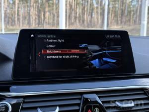Pelēks BMW 520 2018 Rīga, ar dzinēja tilpumu 2.00 L un nobraukumu 189 tūkst. km par 21111 €, foto 21 vietnē AUTOMOTO.COM.LV