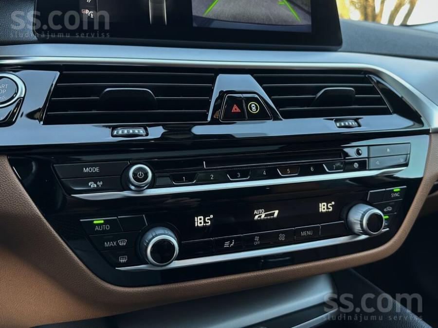 Pelēks BMW 520 2018 Rīga, ar dzinēja tilpumu 2.00 L un nobraukumu 312 tūkst. km par 17500 €, foto 13 vietnē AUTOMOTO.COM.LV