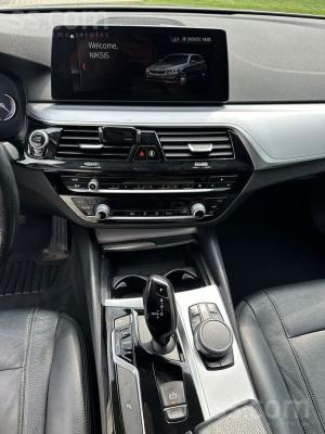 Pelēks BMW 520 2018 Rīga, ar dzinēja tilpumu 2.00 L un nobraukumu 220 tūkst. km par 15800 €, foto 9 vietnē AUTOMOTO.COM.LV