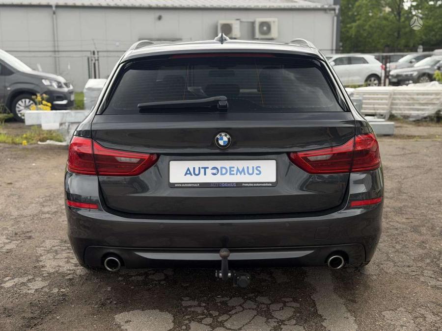 Pelēks BMW 520 2018 Mažeikiai, ar dzinēja tilpumu 2.00 L un nobraukumu 184 tūkst. km par 15500 €, foto 10 vietnē AUTOMOTO.COM.LV