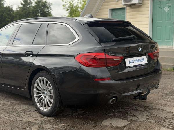 Grey BMW 520 2018 in Mazeikiai, with an engine capacity of 2.00 L and mileage of 184 thousand km for 15500 €, photo 10 on AUTOMOTO.COM.LV