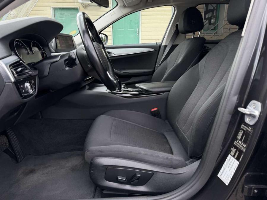 Pelēks BMW 520 2018 Mažeikiai, ar dzinēja tilpumu 2.00 L un nobraukumu 184 tūkst. km par 15500 €, foto 18 vietnē AUTOMOTO.COM.LV