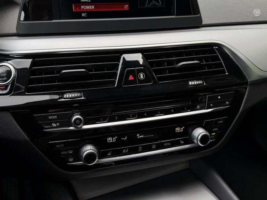 Pelēks BMW 520 2018 Mažeikiai, ar dzinēja tilpumu 2.00 L un nobraukumu 184 tūkst. km par 15500 €, foto 27 vietnē AUTOMOTO.COM.LV