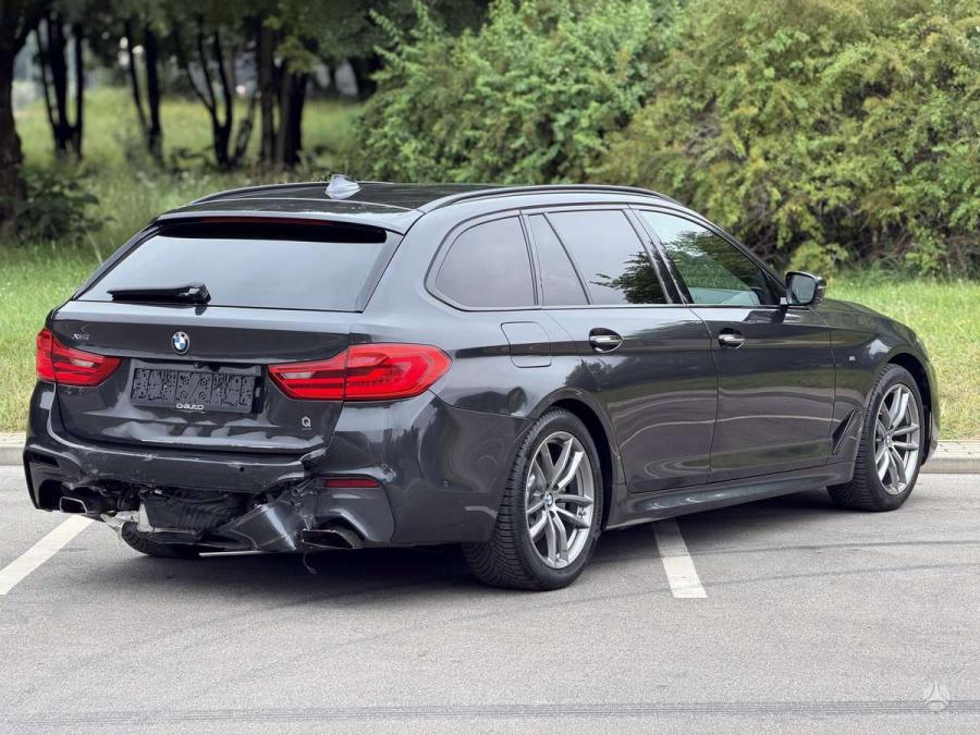 Pelēks BMW 520 2018 Kauņa, ar dzinēja tilpumu 2.00 L un nobraukumu 244 tūkst. km par 14700 €, foto 6 vietnē AUTOMOTO.COM.LV