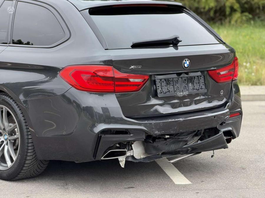 Pelēks BMW 520 2018 Kauņa, ar dzinēja tilpumu 2.00 L un nobraukumu 244 tūkst. km par 14700 €, foto 10 vietnē AUTOMOTO.COM.LV
