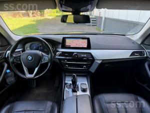 Pelēks BMW 520 2018 Rīga, ar dzinēja tilpumu 2.00 L un nobraukumu 240 tūkst. km par 13990 €, foto 9 vietnē AUTOMOTO.COM.LV
