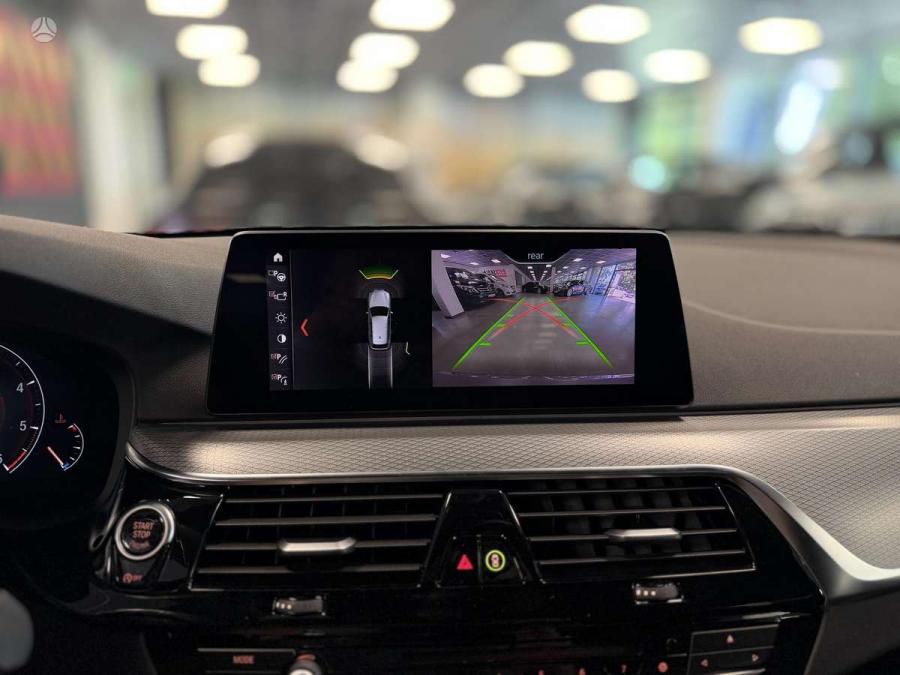 Pelēks BMW 520 2018 Klaipėda, ar dzinēja tilpumu 2.00 L un nobraukumu 270 tūkst. km par 19900 €, foto 4 vietnē AUTOMOTO.COM.LV