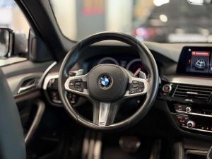 Pelēks BMW 520 2018 Klaipėda, ar dzinēja tilpumu 2.00 L un nobraukumu 270 tūkst. km par 19900 €, foto 12 vietnē AUTOMOTO.COM.LV