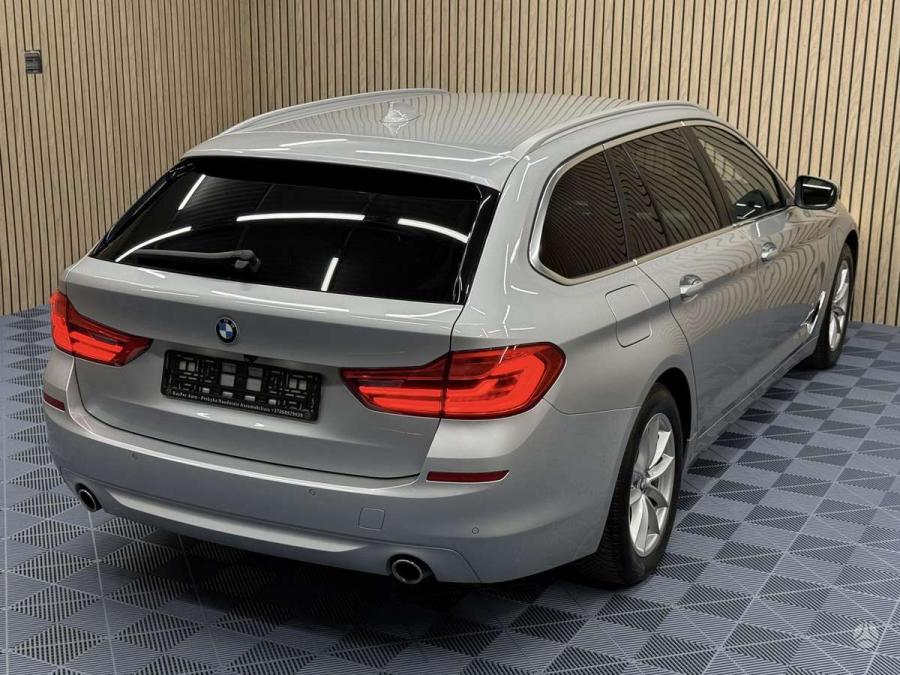 Pelēks BMW 520 2018 Marijampole, ar dzinēja tilpumu 2.00 L un nobraukumu 303 tūkst. km par 14999 €, foto 12 vietnē AUTOMOTO.COM.LV