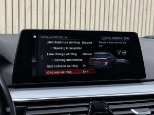 Pelēks BMW 520 2018 Marijampole, ar dzinēja tilpumu 2.00 L un nobraukumu 303 tūkst. km par 14999 €, foto 30 vietnē AUTOMOTO.COM.LV