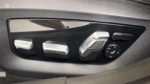 Grey BMW 520 2018 in Marijampole, with an engine capacity of 2.00 L and mileage of 205 thousand km for 16250 €, photo 26 on AUTOMOTO.COM.LV