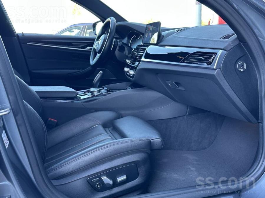 Pelēks BMW 520 2018 Rīga, ar dzinēja tilpumu 2.00 L un nobraukumu 277 tūkst. km par 19250 €, foto 12 vietnē AUTOMOTO.COM.LV