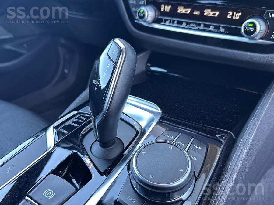 Pelēks BMW 520 2018 Rīga, ar dzinēja tilpumu 2.00 L un nobraukumu 277 tūkst. km par 19250 €, foto 15 vietnē AUTOMOTO.COM.LV
