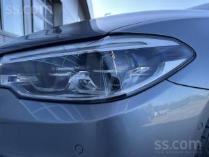 Pelēks BMW 520 2018 Rīga, ar dzinēja tilpumu 2.00 L un nobraukumu 277 tūkst. km par 19250 €, foto 21 vietnē AUTOMOTO.COM.LV
