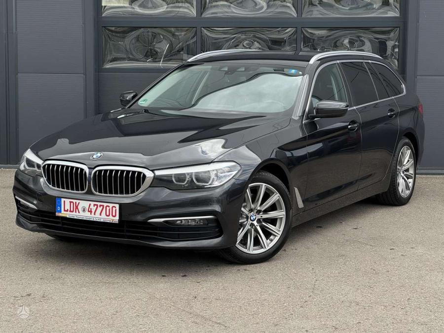 Grey BMW 520 2018 in Jonava, with an engine capacity of 2.00 L and mileage of 299 thousand km for 12799 €, photo 3 on AUTOMOTO.COM.LV