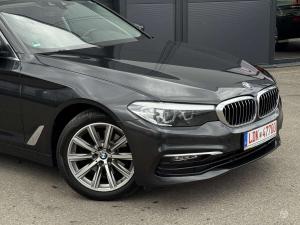 Grey BMW 520 2018 in Jonava, with an engine capacity of 2.00 L and mileage of 299 thousand km for 12799 €, photo 17 on AUTOMOTO.COM.LV
