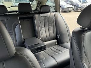Grey BMW 520 2018 in Jonava, with an engine capacity of 2.00 L and mileage of 299 thousand km for 12799 €, photo 32 on AUTOMOTO.COM.LV