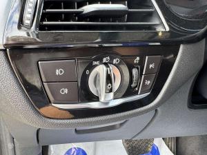 Grey BMW 520 2018 in Jonava, with an engine capacity of 2.00 L and mileage of 299 thousand km for 12799 €, photo 46 on AUTOMOTO.COM.LV
