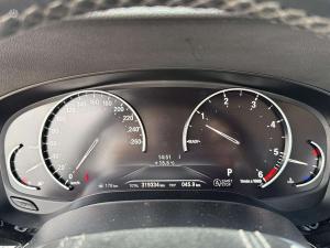 Grey BMW 520 2018 in Jonava, with an engine capacity of 2.00 L and mileage of 299 thousand km for 12799 €, photo 49 on AUTOMOTO.COM.LV