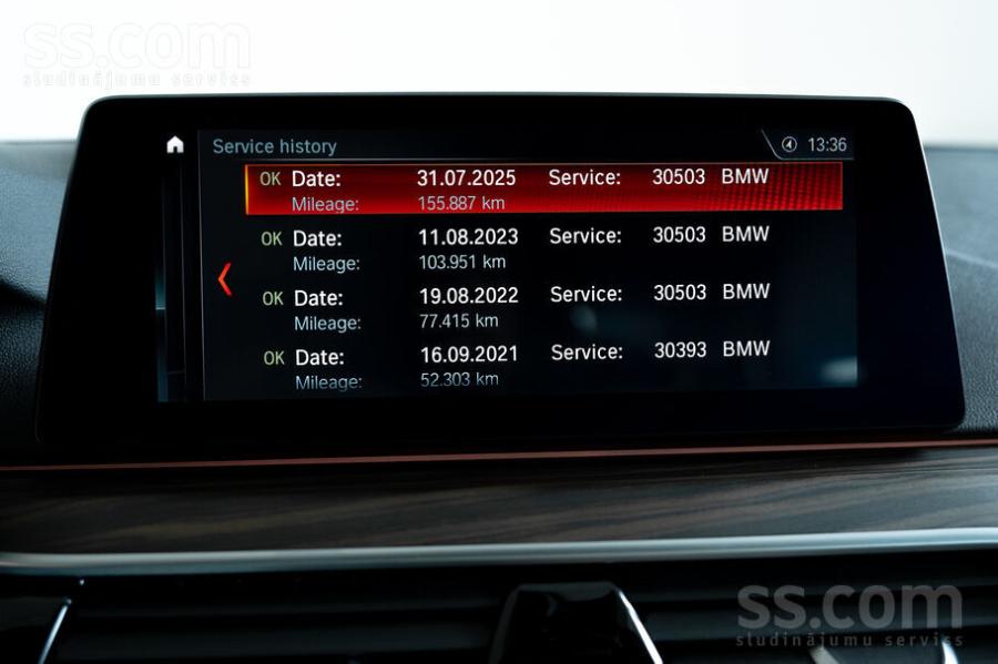 Pelēks BMW 520 2018 Rīga, ar dzinēja tilpumu 2.00 L un nobraukumu 178 tūkst. km par 17990 €, foto 18 vietnē AUTOMOTO.COM.LV
