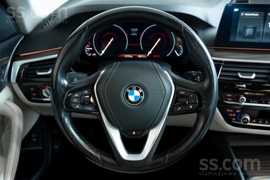 Pelēks BMW 520 2018 Rīga, ar dzinēja tilpumu 2.00 L un nobraukumu 178 tūkst. km par 17990 €, foto 19 vietnē AUTOMOTO.COM.LV