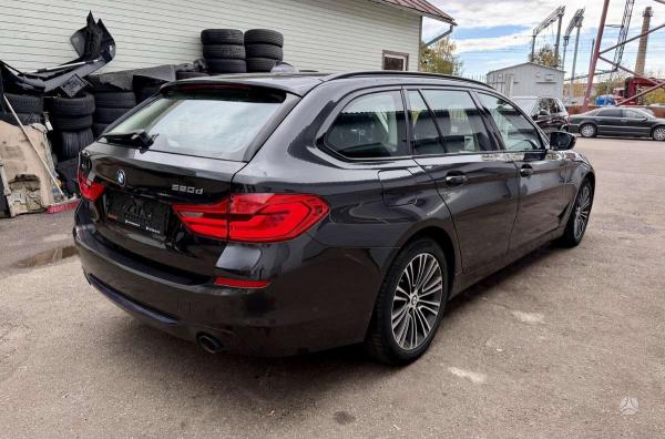 Grey BMW 520 2019 in Jurmala, with an engine capacity of 2.00 L and mileage of 174 thousand km for 13900 €, photo 4 on AUTOMOTO.COM.LV