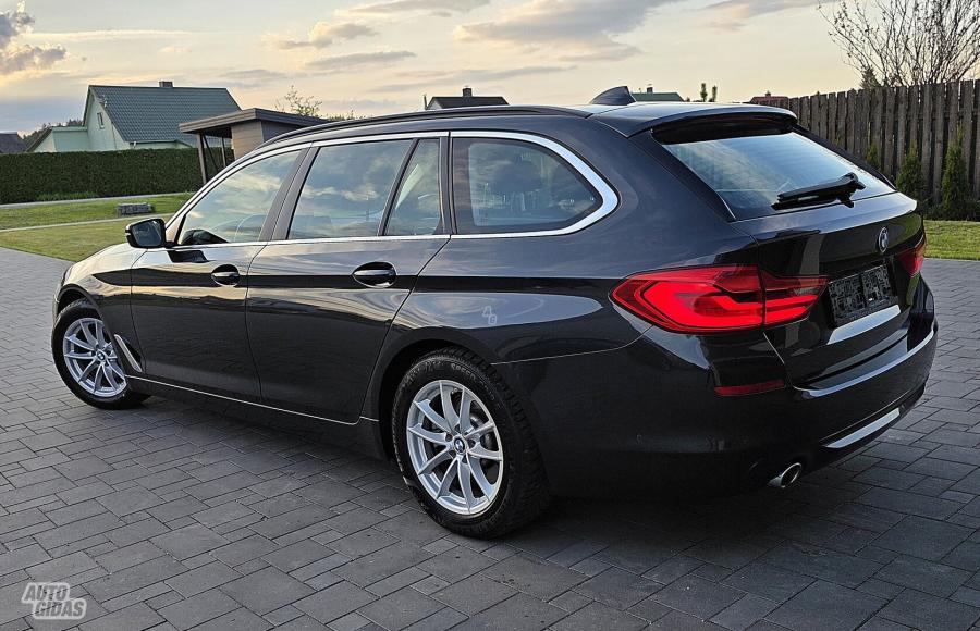 Grey BMW 520 2019 in Druskininkai, with an engine capacity of 2.00 L and mileage of 128 thousand km for 18150 €, photo 5 on AUTOMOTO.COM.LV
