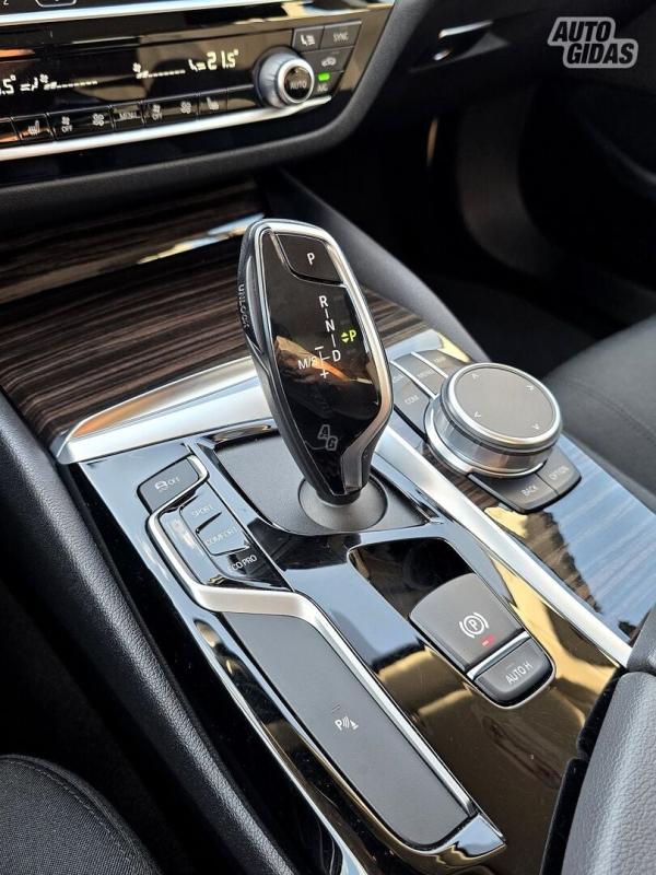 Pelēks BMW 520 2019 Druskininkai, ar dzinēja tilpumu 2.00 L un nobraukumu 128 tūkst. km par 18150 €, foto 10 vietnē AUTOMOTO.COM.LV