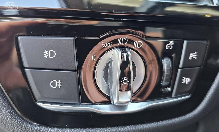Grey BMW 520 2019 in Druskininkai, with an engine capacity of 2.00 L and mileage of 128 thousand km for 18150 €, photo 13 on AUTOMOTO.COM.LV