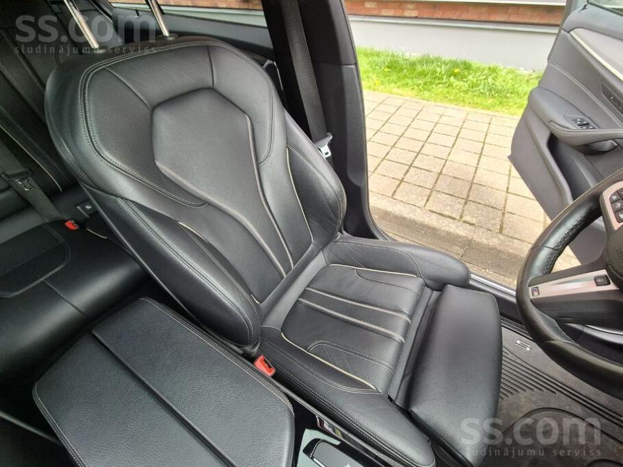 Grey BMW 520 2019 in Riga, with an engine capacity of 2.00 L and mileage of 183 thousand km for 24499 €, photo 8 on AUTOMOTO.COM.LV