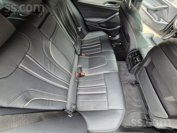 Grey BMW 520 2019 in Riga, with an engine capacity of 2.00 L and mileage of 183 thousand km for 24499 €, photo 8 on AUTOMOTO.COM.LV