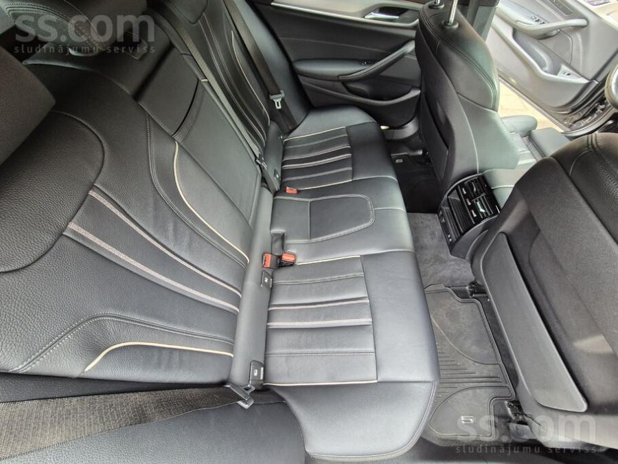 Grey BMW 520 2019 in Riga, with an engine capacity of 2.00 L and mileage of 183 thousand km for 24499 €, photo 9 on AUTOMOTO.COM.LV