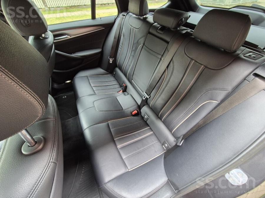 Grey BMW 520 2019 in Riga, with an engine capacity of 2.00 L and mileage of 183 thousand km for 24499 €, photo 10 on AUTOMOTO.COM.LV