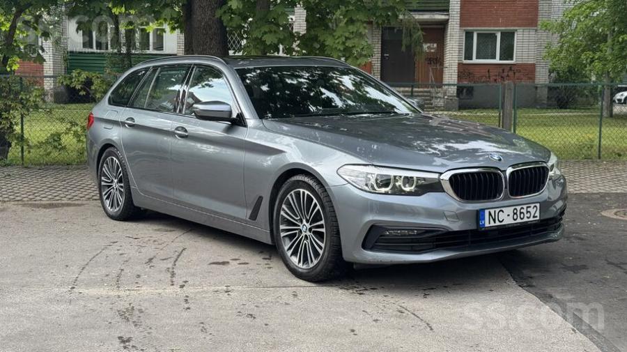 Grey BMW 520 2019 in Riga, with an engine capacity of 2.00 L and mileage of 109 thousand km for 21500 €, photo 4 on AUTOMOTO.COM.LV