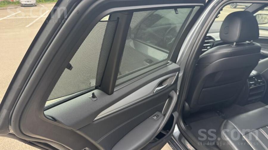 Grey BMW 520 2019 in Riga, with an engine capacity of 2.00 L and mileage of 109 thousand km for 21500 €, photo 13 on AUTOMOTO.COM.LV
