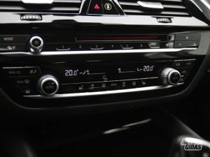 Pelēks BMW 520 2019 Viļņa, ar dzinēja tilpumu 2.00 L un nobraukumu 149 tūkst. km par 21199 €, foto 21 vietnē AUTOMOTO.COM.LV