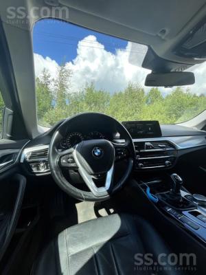 Pelēks BMW 520 2019 Ogre, ar dzinēja tilpumu 2.00 L un nobraukumu 197 tūkst. km par 19000 €, foto 12 vietnē AUTOMOTO.COM.LV