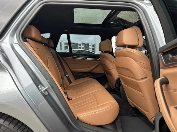 Pelēks BMW 520 2019 Jelgava, ar dzinēja tilpumu 2.00 L un nobraukumu 220 tūkst. km par 21900 €, foto 9 vietnē AUTOMOTO.COM.LV