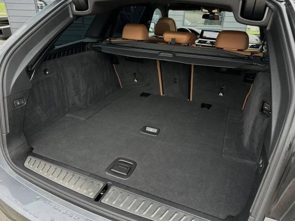 Pelēks BMW 520 2019 Jelgava, ar dzinēja tilpumu 2.00 L un nobraukumu 220 tūkst. km par 21900 €, foto 10 vietnē AUTOMOTO.COM.LV