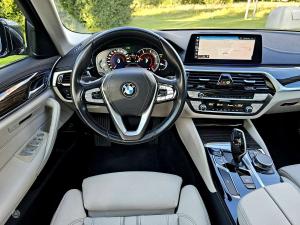 Pelēks BMW 520 2019 Tauragė, ar dzinēja tilpumu 2.00 L un nobraukumu 269 tūkst. km par 17800 €, foto 12 vietnē AUTOMOTO.COM.LV
