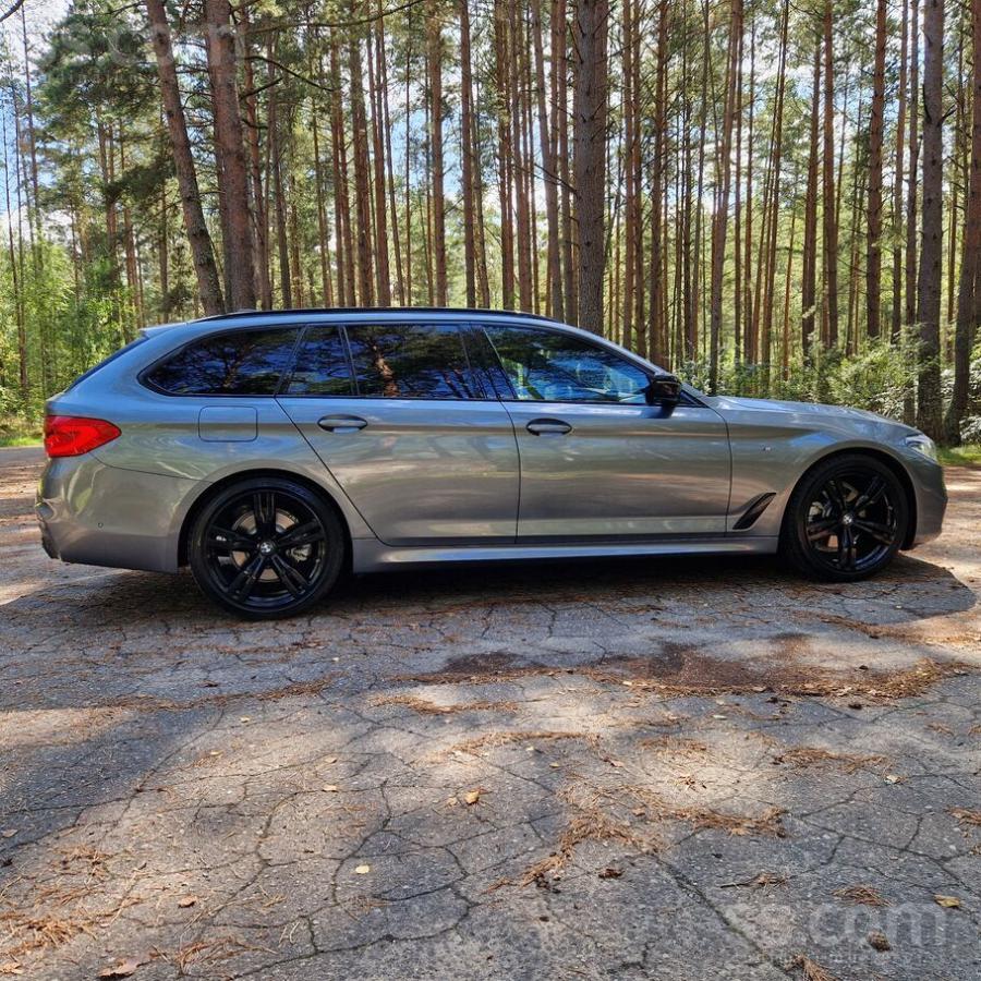 Grey BMW 520 2019 in Daugavpils, with an engine capacity of 2.00 L and mileage of 285 thousand km for 19850 €, photo 9 on AUTOMOTO.COM.LV