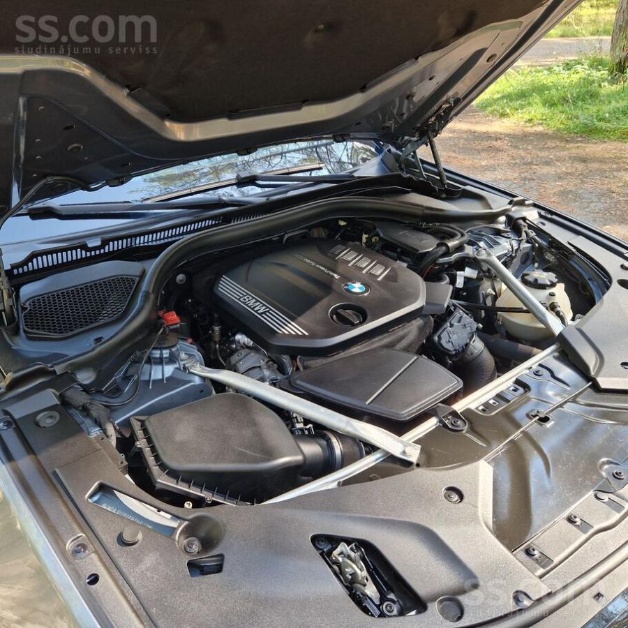 Grey BMW 520 2019 in Daugavpils, with an engine capacity of 2.00 L and mileage of 285 thousand km for 19850 €, photo 18 on AUTOMOTO.COM.LV