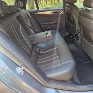 Grey BMW 520 2019 in Daugavpils, with an engine capacity of 2.00 L and mileage of 285 thousand km for 19850 €, photo 21 on AUTOMOTO.COM.LV