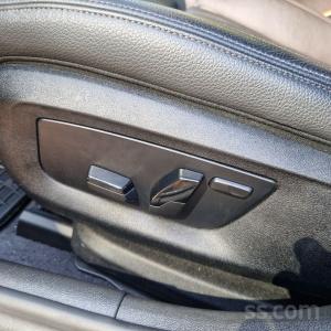 Grey BMW 520 2019 in Daugavpils, with an engine capacity of 2.00 L and mileage of 285 thousand km for 19850 €, photo 25 on AUTOMOTO.COM.LV