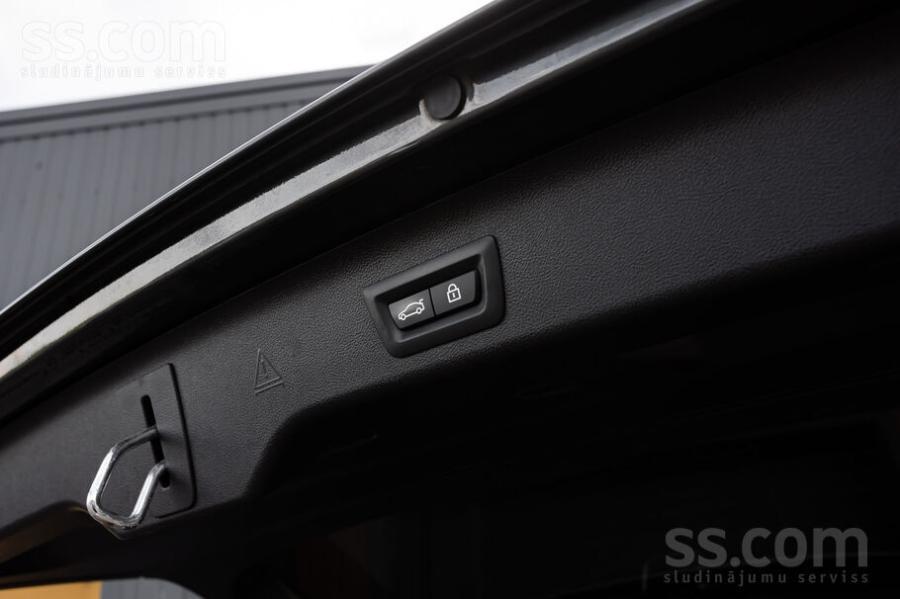 Pelēks BMW 520 2019 Jelgava, ar dzinēja tilpumu 2.00 L un nobraukumu 0 tūkst. km par 17500 €, foto 17 vietnē AUTOMOTO.COM.LV
