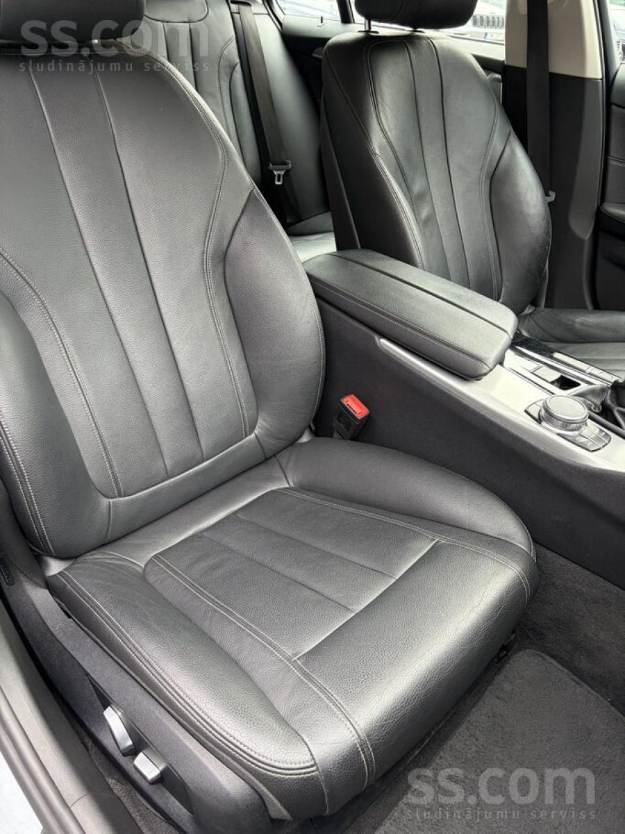 Grey BMW 520 2019 in Riga, with an engine capacity of 2.00 L and mileage of 199 thousand km for 15990 €, photo 7 on AUTOMOTO.COM.LV