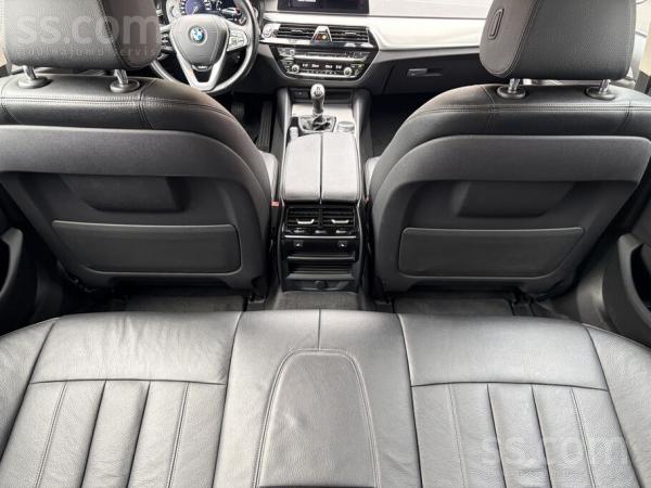 БМВ 520 2019 в Рига на AUTOMOTO.COM.LV Серый БМВ 520 2019 в Рига, объемом двигателя 2.00 л и пробегом 199 тыс. км за 15990 €, фото 10 на AUTOMOTO.COM.LV