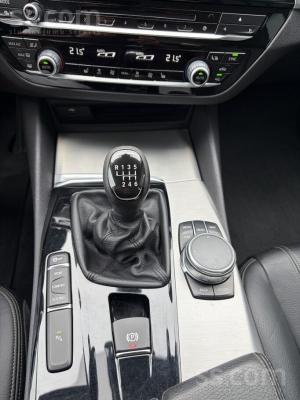 Grey BMW 520 2019 in Riga, with an engine capacity of 2.00 L and mileage of 199 thousand km for 15990 €, photo 15 on AUTOMOTO.COM.LV